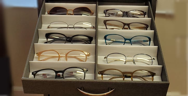 Virtual Frame Gallery for Optical Retail Practices